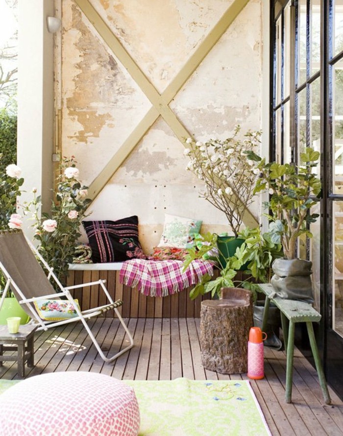 Los mejores consejos para decorar un balcón pequeño: diseño y mobiliario